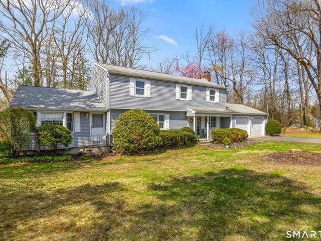 house with 4 bedroom, Bethel CT DS102345308
