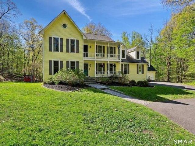 house with 4 bedroom, Bethel CT ES104830805