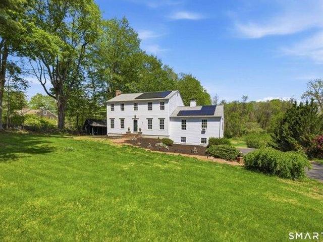 house with 4 bedroom, Bethel CT ES104192750
