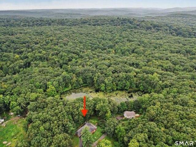 house with 4 bedroom, Bethel CT ES105660331
