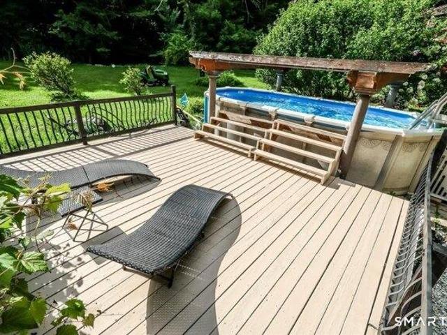 house with 4 bedroom, Bethel CT ES105155702