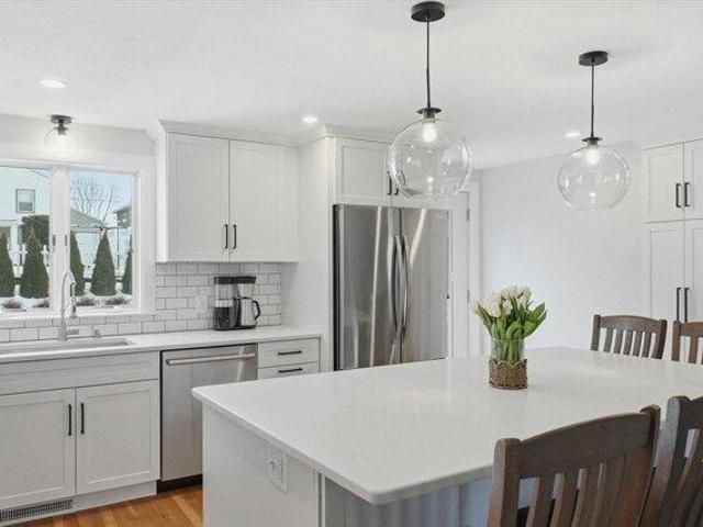 house with 4 bedroom, Beverly MA DS103851056