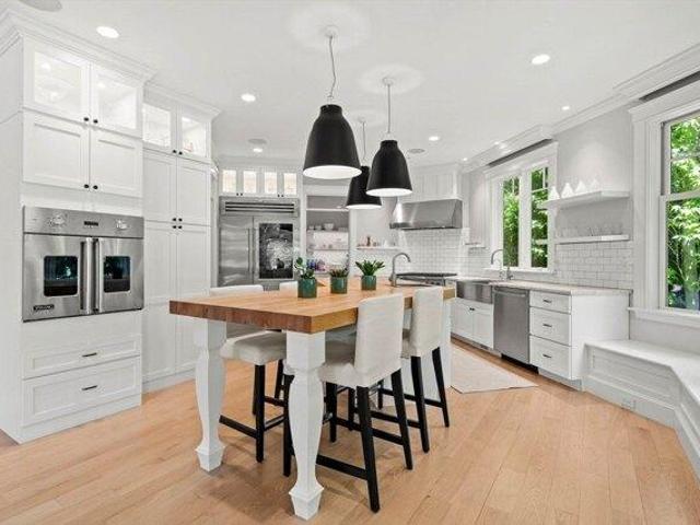 house with 4 bedroom, Beverly MA DS103931998