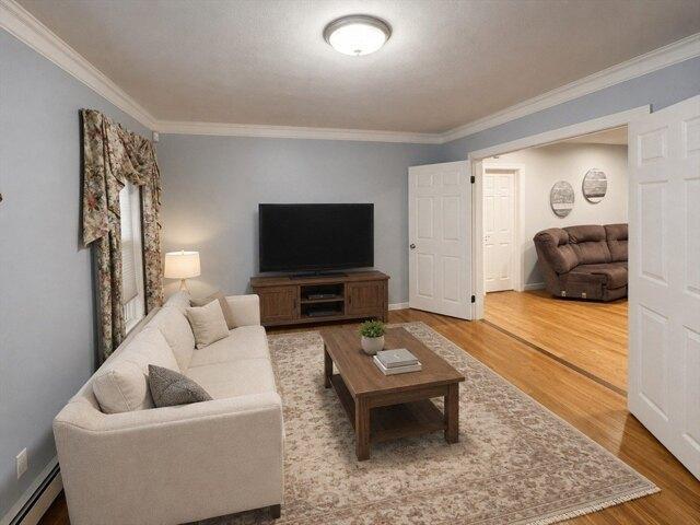 house with 4 bedroom, Beverly MA ES105040965