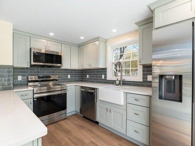 house with 4 bedroom, Beverly MA ES103020856