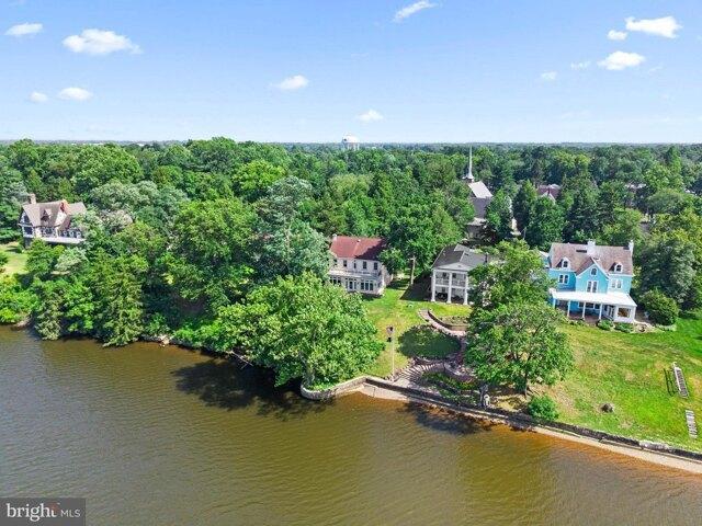 house with 4 bedroom, Beverly NJ ES104905975
