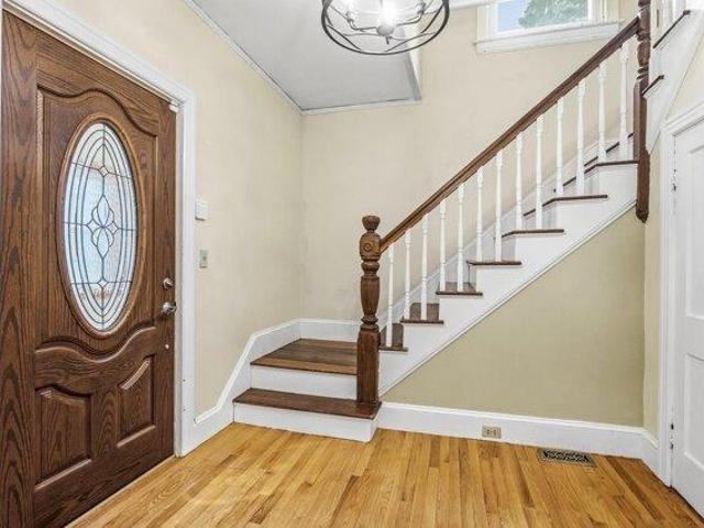 house with 4 bedroom, Biddeford ME ES103889487