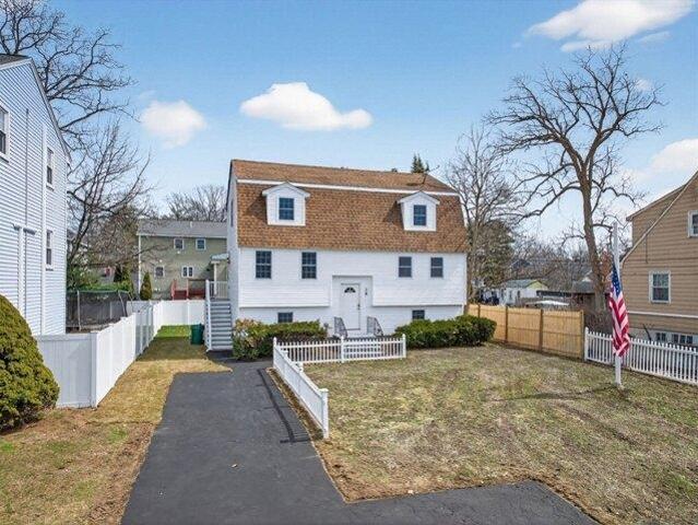 house with 4 bedroom, Billerica MA DLS102411746