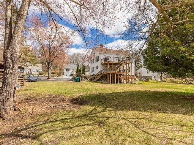 house with 4 bedroom, Billerica MA DLS103036742