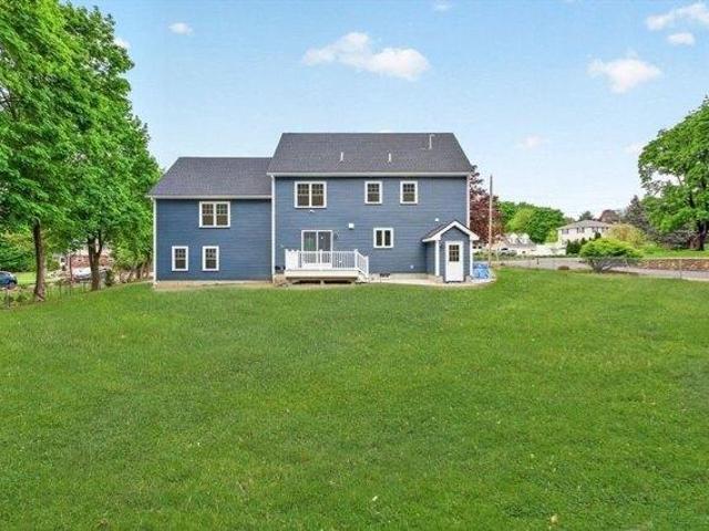 house with 4 bedroom, Billerica MA ES103250139