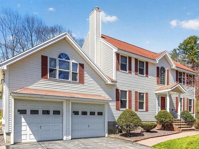 house with 4 bedroom, Billerica MA ES105061658