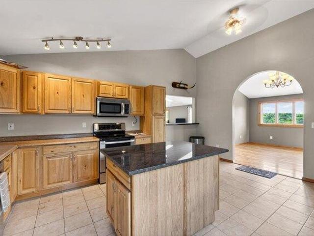 house with 4 bedroom, Boothbay Harbor ME ES105105960