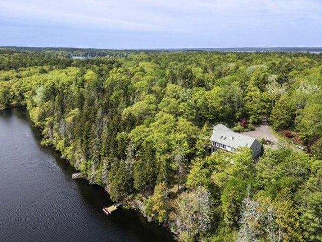 house with 4 bedroom, Boothbay Harbor ME ES105175298