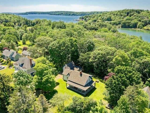 house with 4 bedroom, Boothbay ME DLS101661647
