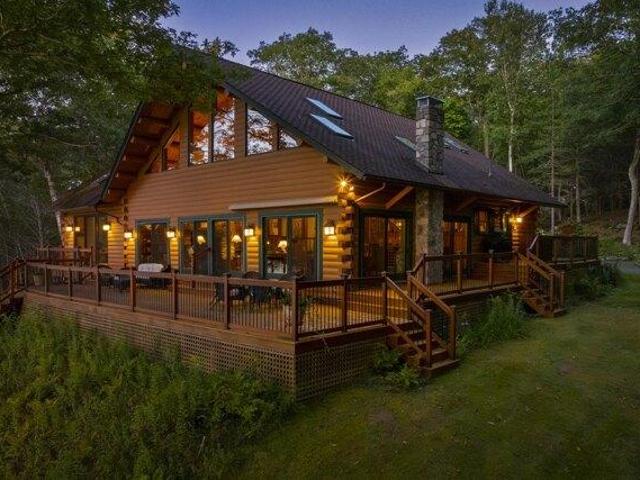 house with 4 bedroom, Boothbay ME ES104567457
