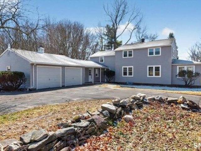 house with 4 bedroom, Bolton CT DS102559369