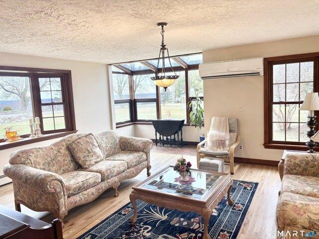 house with 4 bedroom, Bolton CT DS103160506