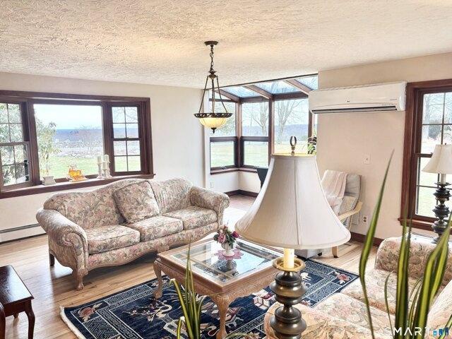house with 4 bedroom, Bolton CT ES103160506