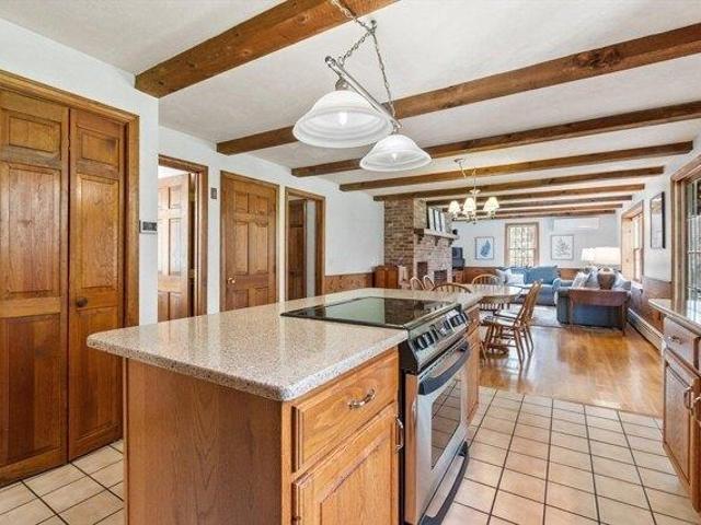 house with 4 bedroom, Bolton MA DS102317687