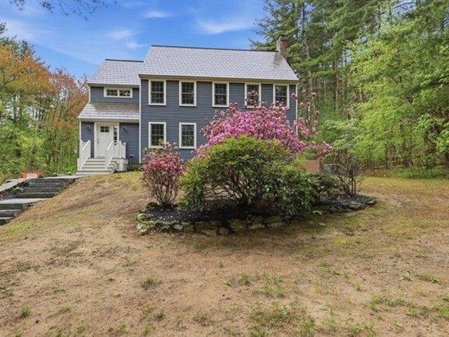 house with 4 bedroom, Bolton MA ES103430995