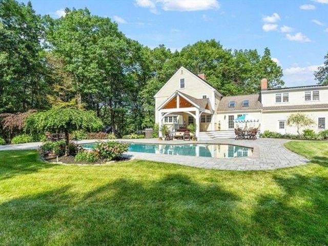house with 4 bedroom, Bolton MA ES103548324