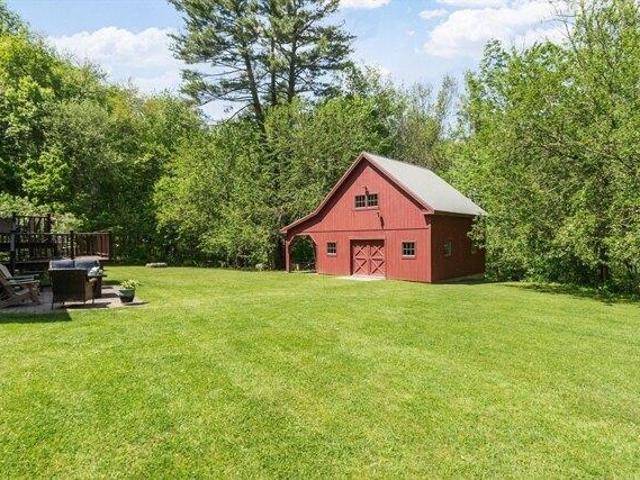 house with 4 bedroom, Bolton MA ES104007535