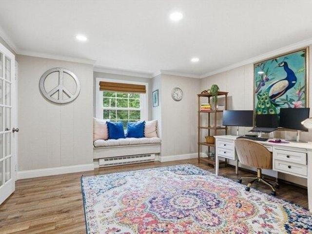 house with 4 bedroom, Bolton MA ES104376364
