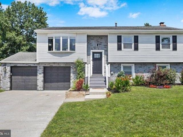 house with 4 bedroom, Bordentown NJ ES105175541