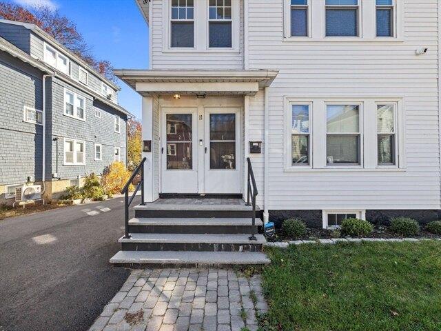 house with 4 bedroom, Boston MA DLS101859304
