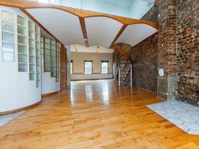 house with 4 bedroom, Boston MA DLS102316176