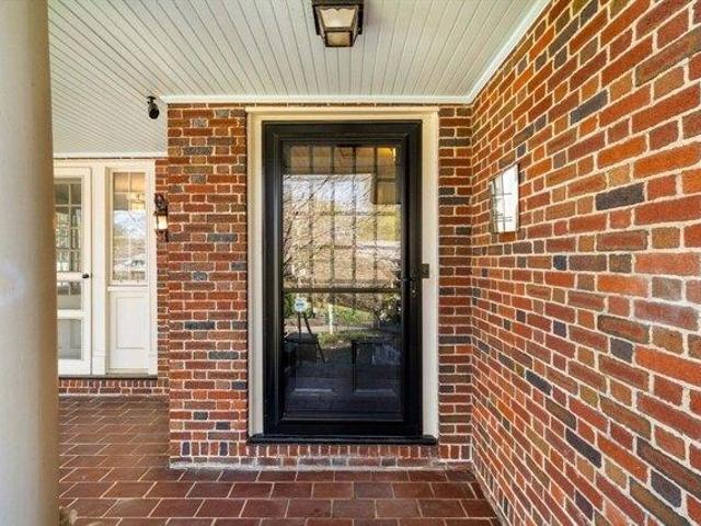house with 4 bedroom, Boston MA DLS102585389