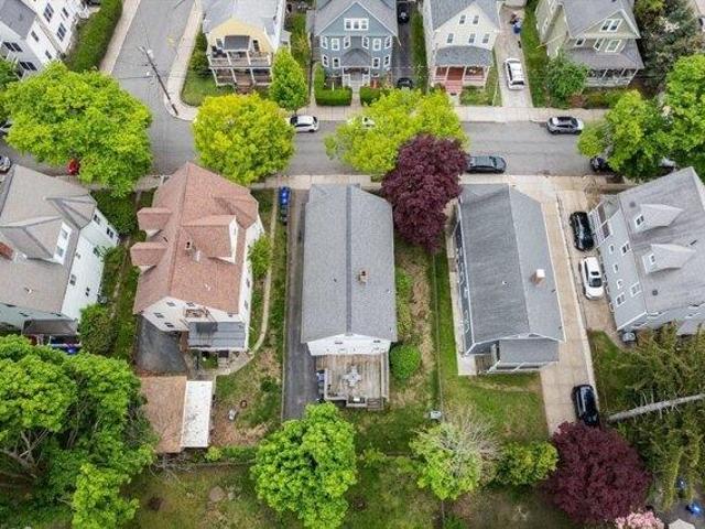 house with 4 bedroom, Boston MA DLS102591836