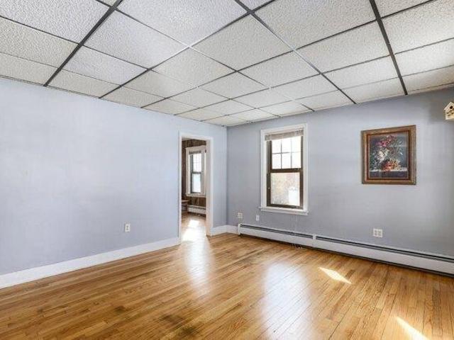 house with 4 bedroom, Boston MA DS101706466