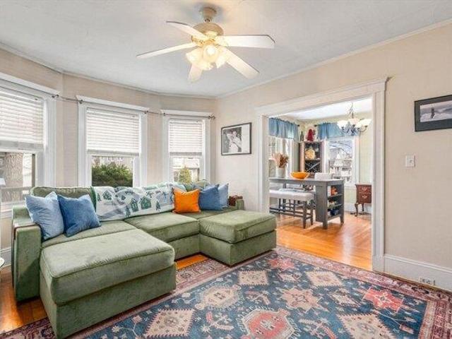 house with 4 bedroom, Boston MA DS101707854