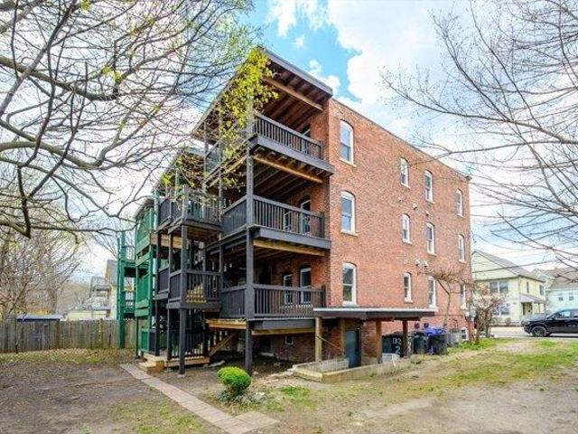 house with 4 bedroom, Boston MA DS102446479