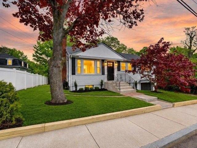 house with 4 bedroom, Boston MA DS102479633
