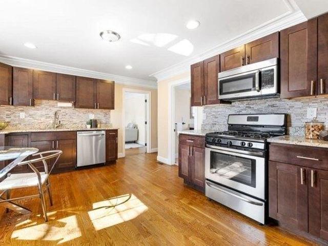house with 4 bedroom, Boston MA DS102558718