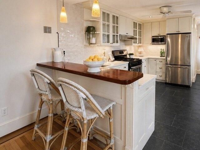 house with 4 bedroom, Boston MA DS102027872