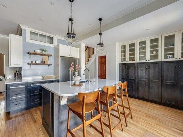 house with 4 bedroom, Boston MA DS103496662