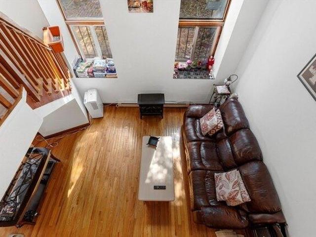 house with 4 bedroom, Boston MA DS103966612