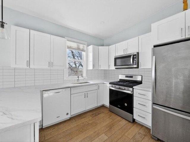 house with 4 bedroom, Boston MA DS103126875