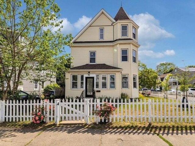 house with 4 bedroom, Boston MA DS103251217
