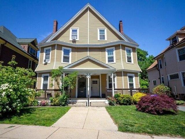 house with 4 bedroom, Boston MA DS104045634