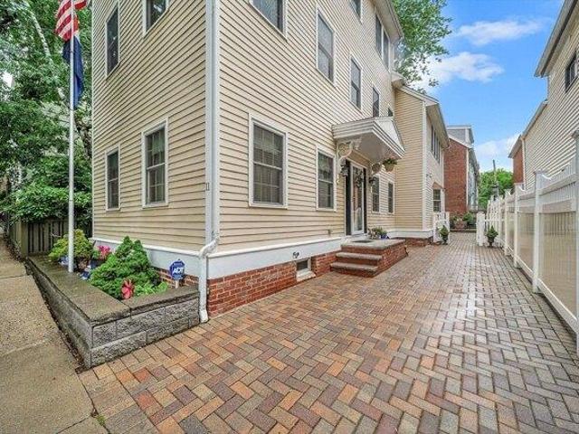 house with 4 bedroom, Boston MA DS104234035