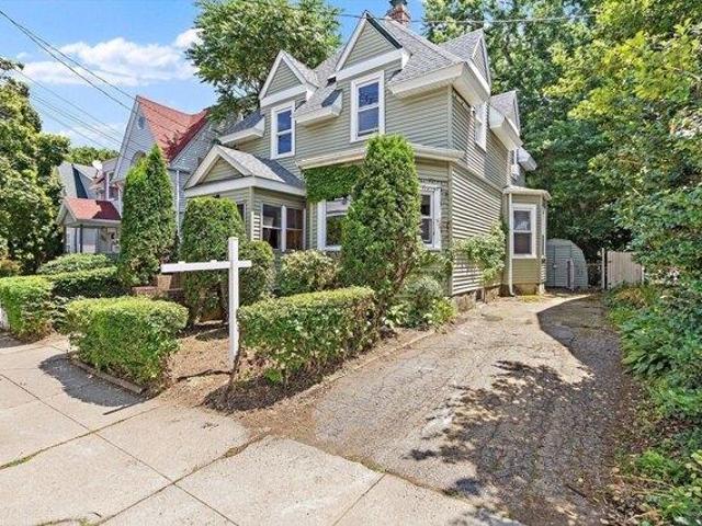 house with 4 bedroom, Boston MA DS104297398