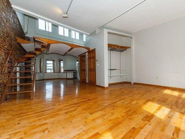 house with 4 bedroom, Boston MA ES103443387