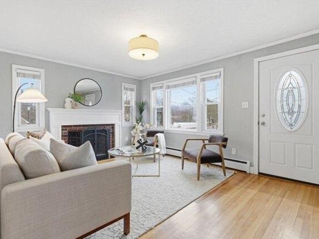 house with 4 bedroom, Boston MA ES103496785