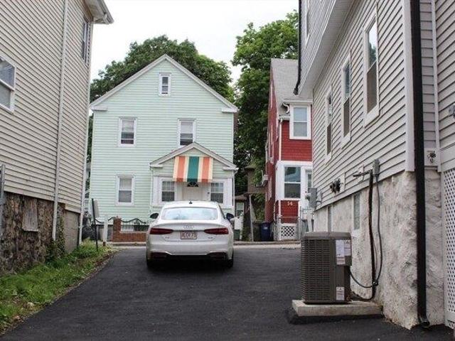 house with 4 bedroom, Boston MA ES103710186