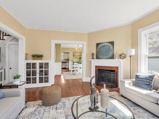 house with 4 bedroom, Boston MA ES103072351