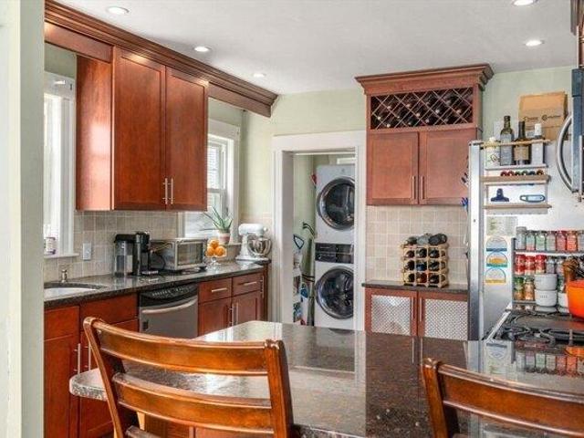 house with 4 bedroom, Boston MA ES103073509